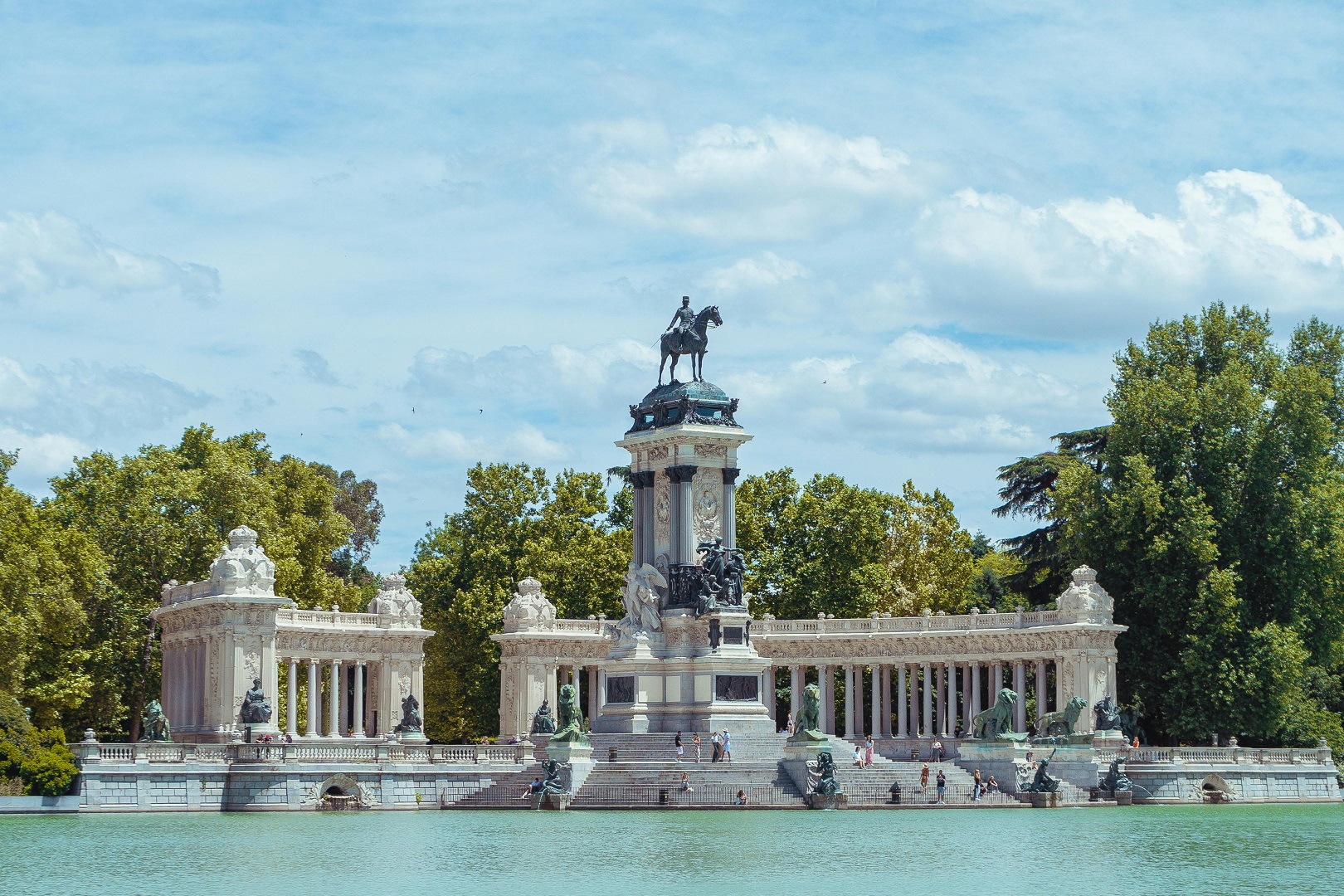 Las fiestas de San Juan en el Retiro de Madrid: programa de actividades ...