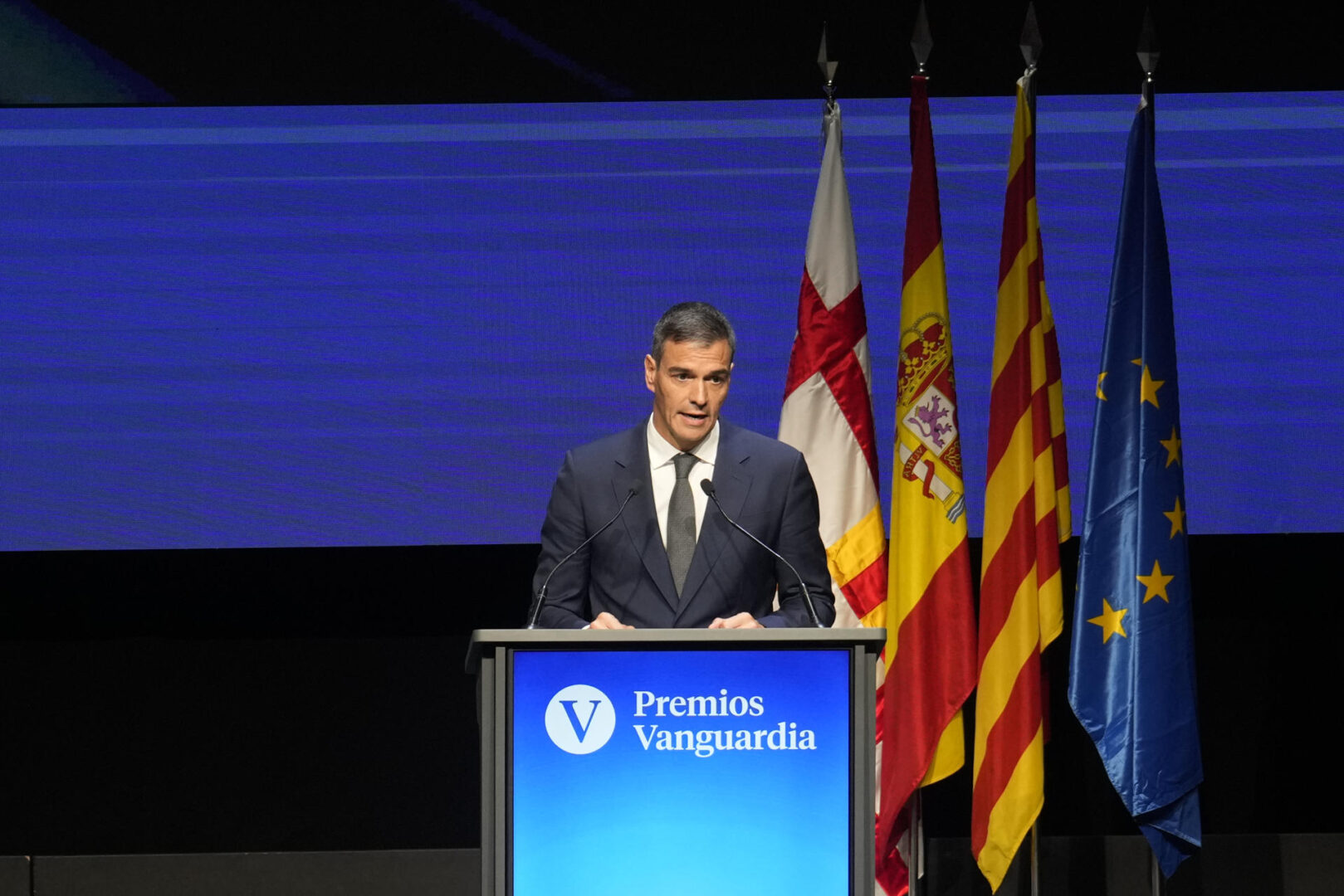 Sánchez destaca el derecho a la vivienda digna y asequible como uno de ...