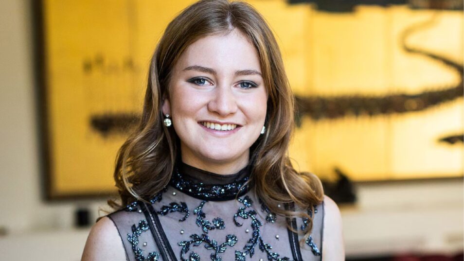 Así es Elisabeth de Bélgica, princesa ejemplar y futura reina belga - Artículo 14