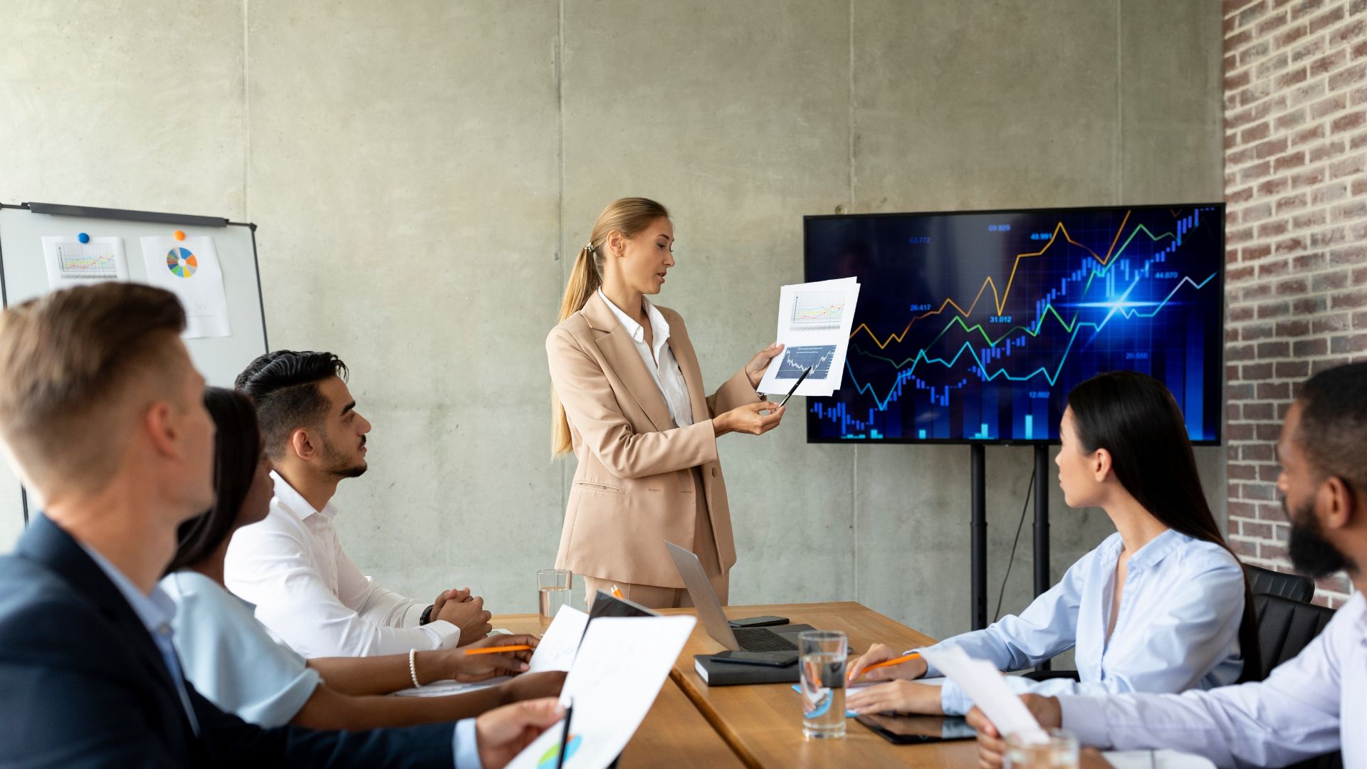 ¿Qué es el CEO de una empresa? Funciones y Requisitos - Artículo 14