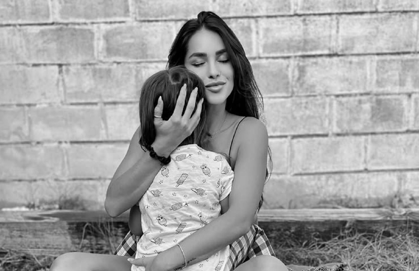 Jennifer Lara, la influencer que protegió con todas sus fuerzas a su ...