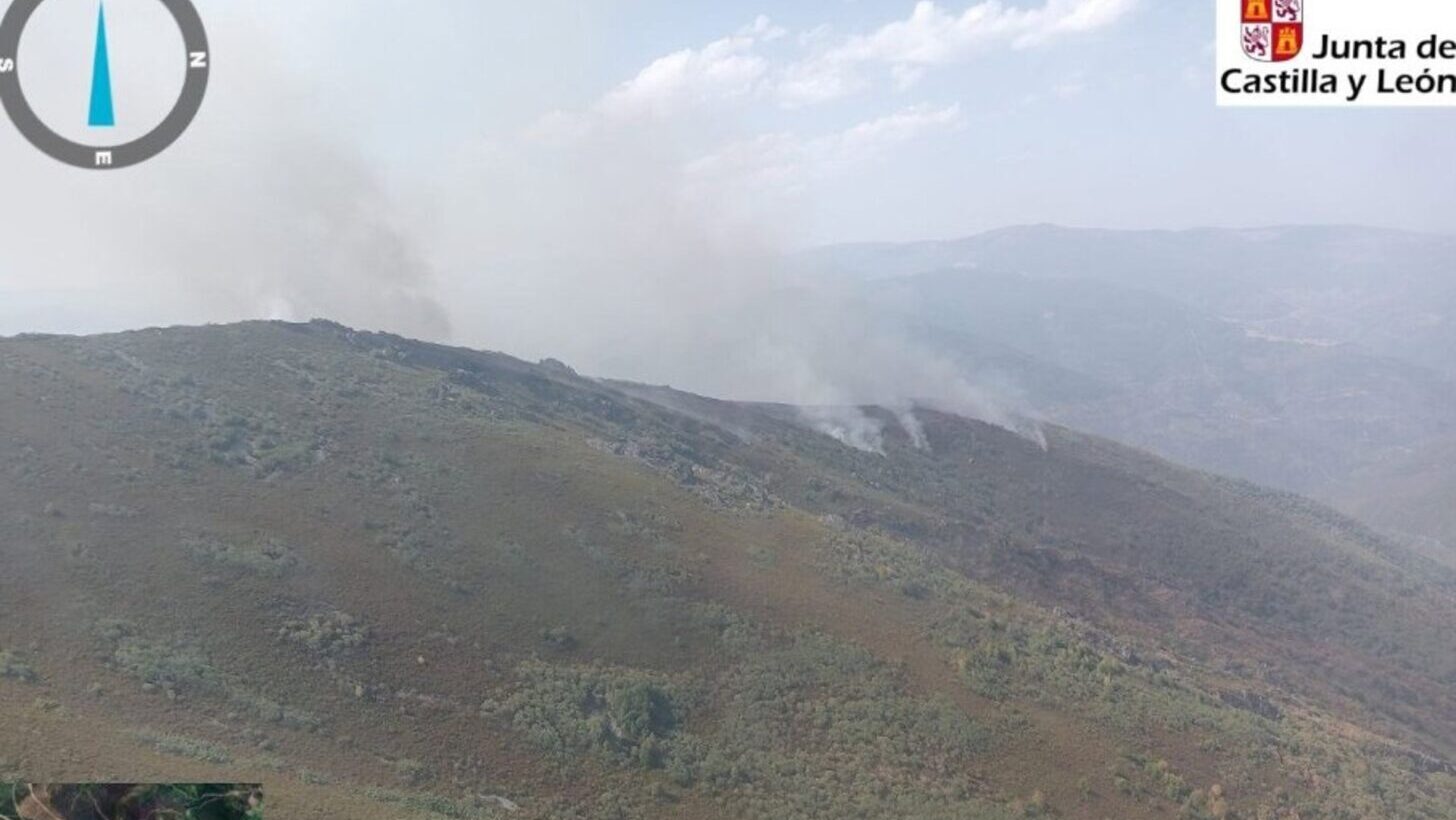 Un incendio en El Bierzo amenaza Las Médulas, declarado Patrimonio de ...